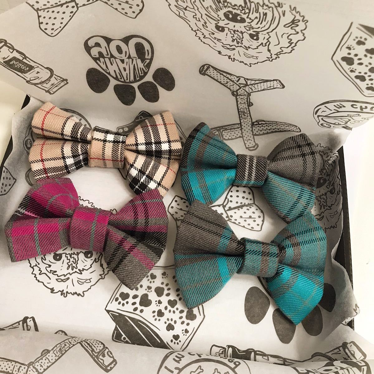 Bow Tie – Distinctive Pets